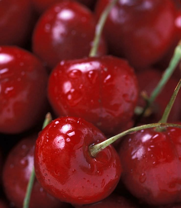 Tart Cherry Juice for What Ails You | The Healthy Home Economist