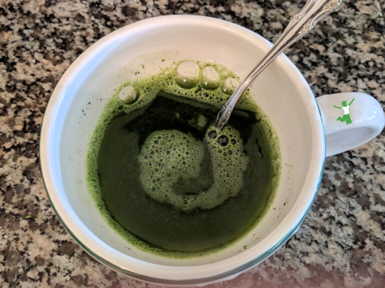 Real Matcha vs Green Tea Powder | Healthy Home Economist